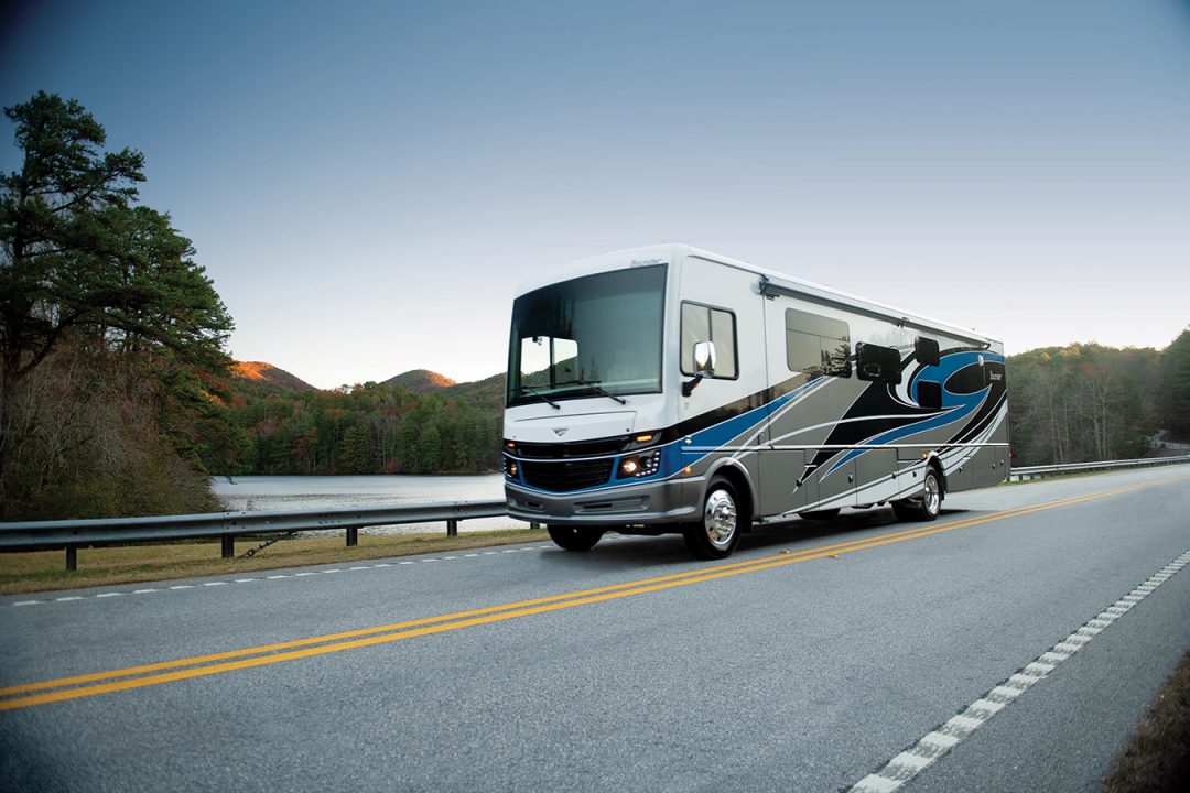 Fleetwood RV: Spotlight | National Indoor RV Centers