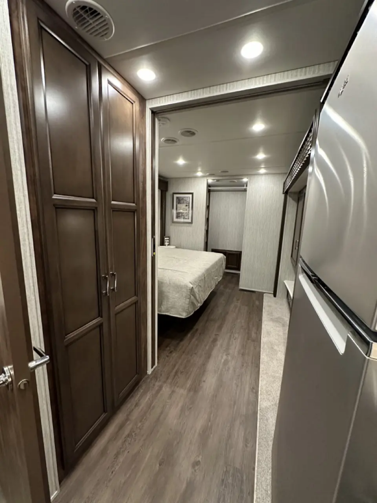 2024 Newmar Bay Star RV Tour with Angie Morell - National Indoor RV ...