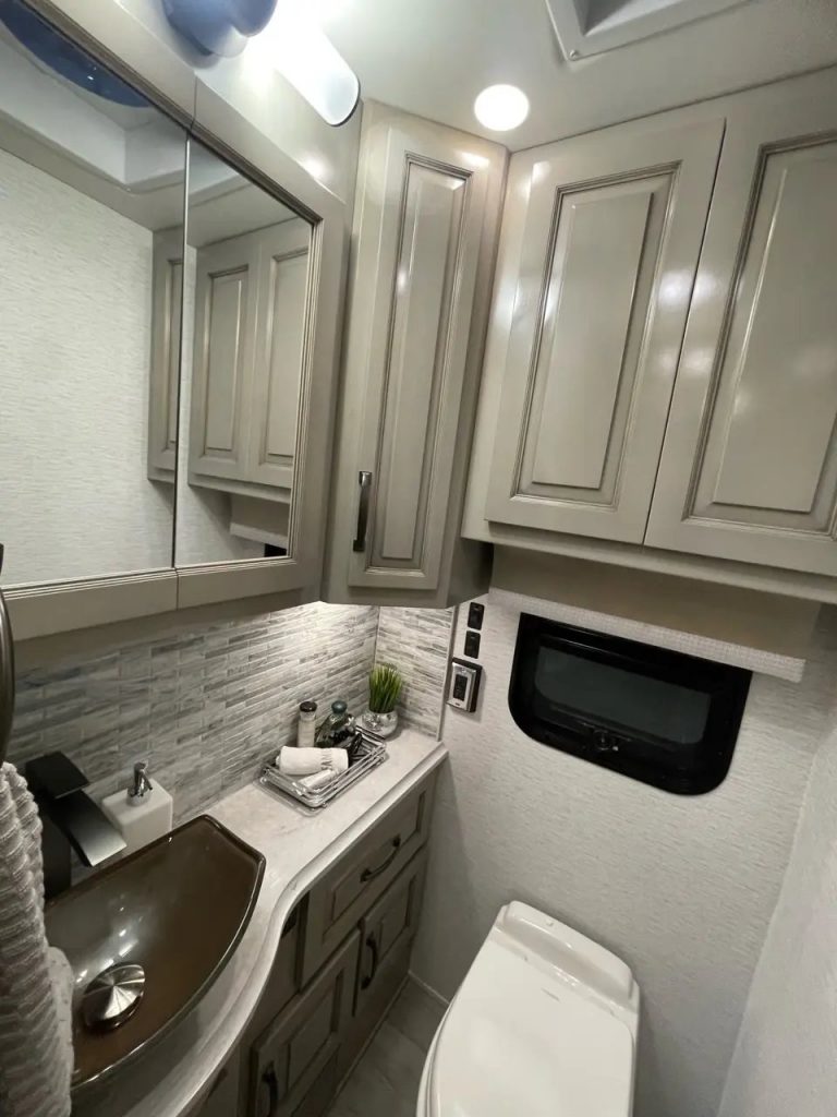 2024 Newmar Dutch Star RV Tour with Angie Morell - National Indoor RV ...