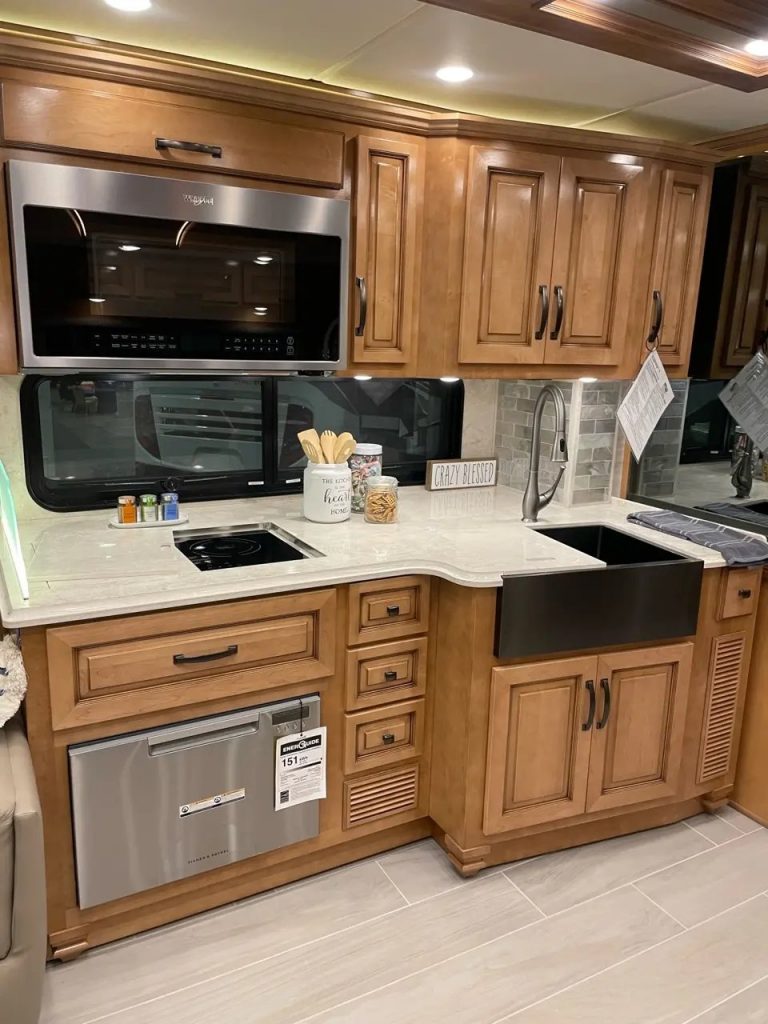 2024 Newmar Dutch Star RV Tour with Angie Morell - National Indoor RV ...