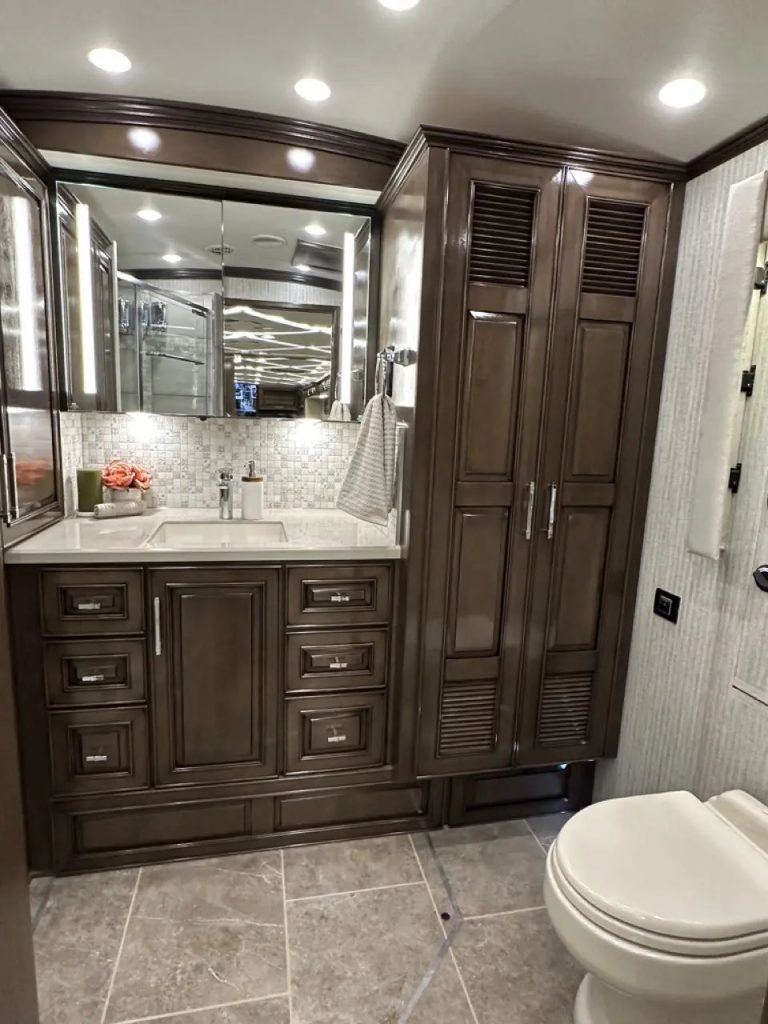 2024 Newmar Mountain Aire RV Tour with Angie Morell - National Indoor ...