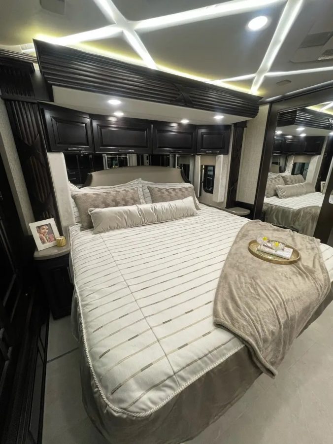 2024 Newmar Mountain Aire RV Tour with Angie Morell - National Indoor ...