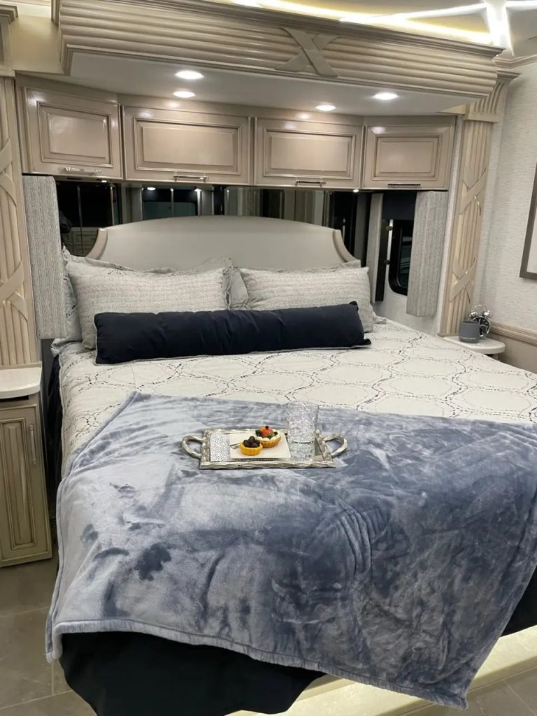 2024 Newmar Mountain Aire RV Tour with Angie Morell - National Indoor ...