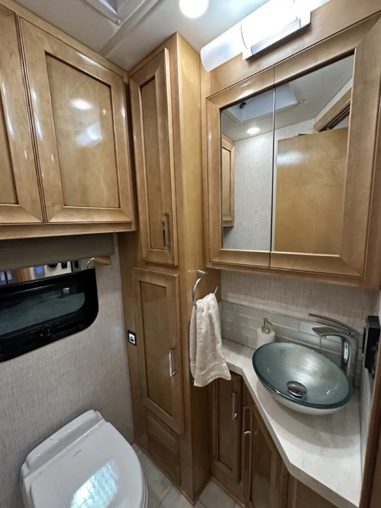 2024 Newmar Ventana RV Tour with Angie Morell - National Indoor RV ...