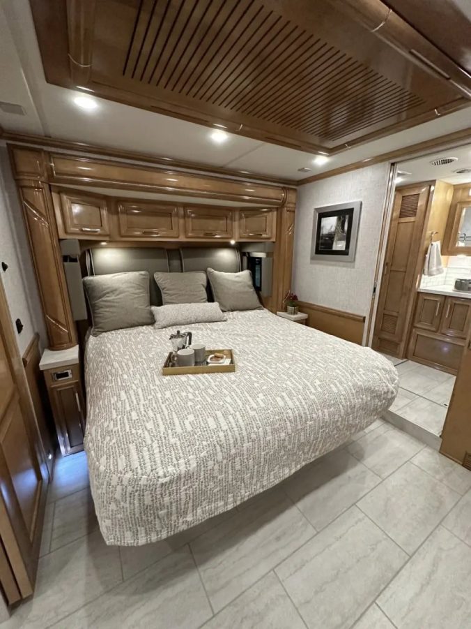 2024 Newmar Ventana RV Tour with Angie Morell - National Indoor RV ...